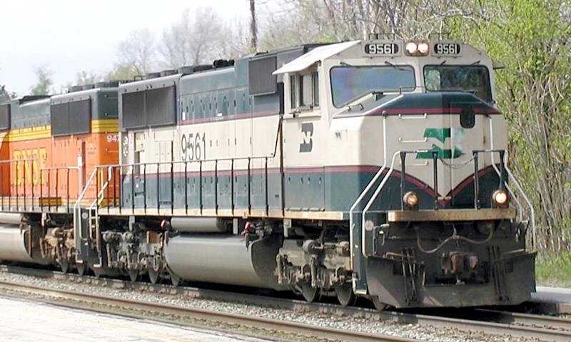 BNSF 9561 SD70MAC CSX B&O Line